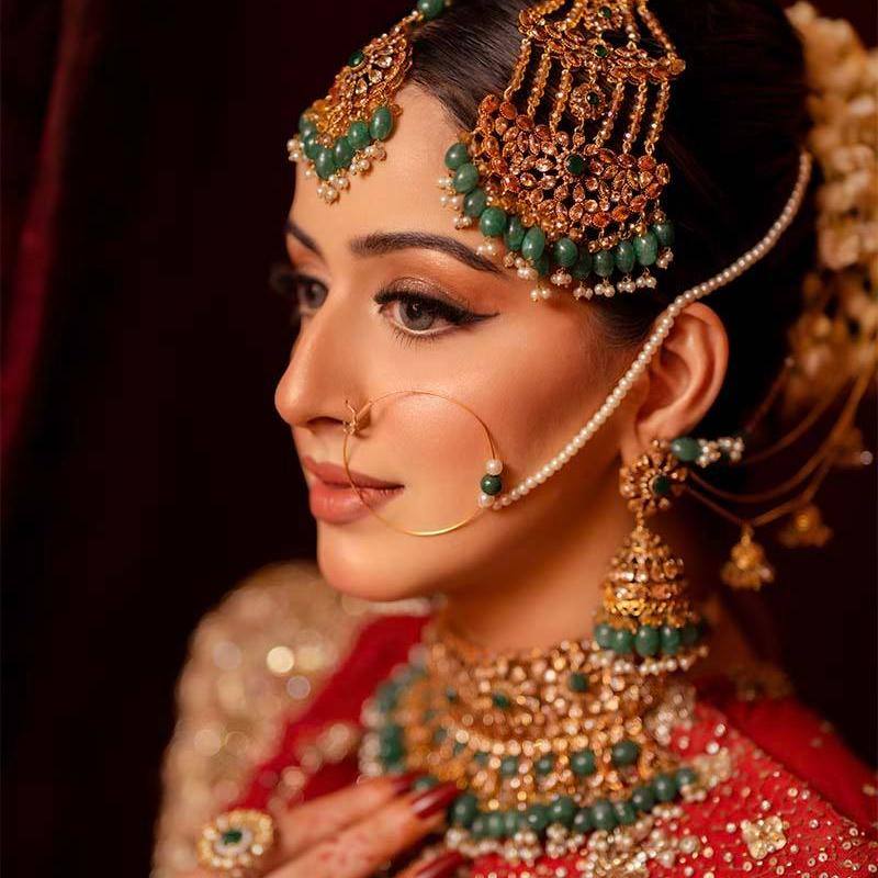 SHALEEZA SET – A GOLD STORY